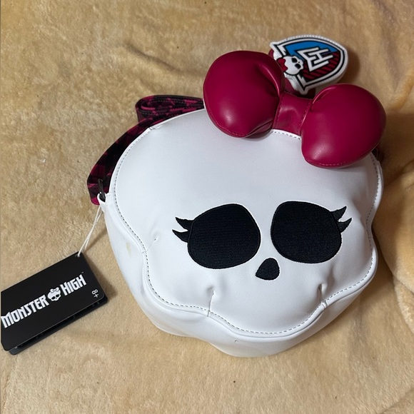 Loungefly | Bags | Loungefly Monster High Ghoul Squad Crossbody Bag ...